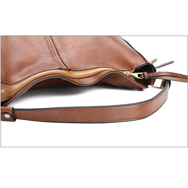 Designer Vintage High End Leather Shoulder Handbag