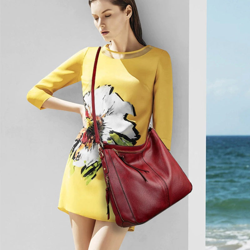 Designer Vintage High End Leather Shoulder Handbag