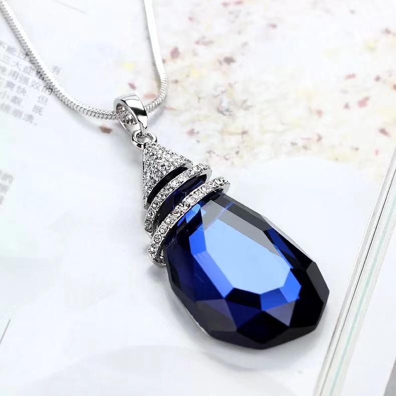 Elegant Blue Drop Crystal Collier Statement Pendant